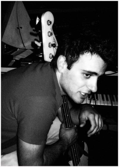 JERRY SCHEFF – Mojo Risin' – The Doors Experience